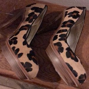 Elaine Turner | Shoes | Elaine Turner Leather Wleopard Print Shoes ...